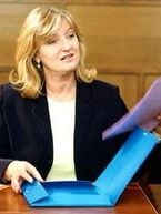 Djena Tsimba : Sa biographie - AlloCiné