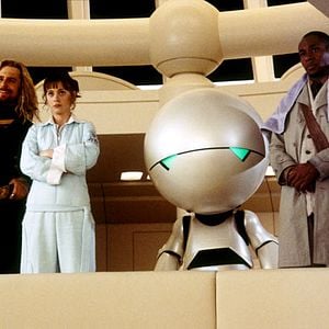 H2G2 : le guide du voyageur galactique - film 2005 - AlloCiné