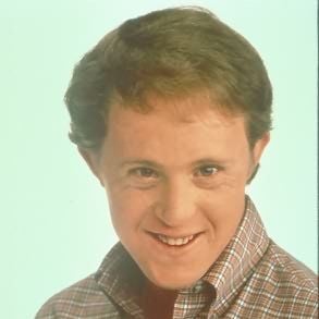 Photos et affiches de la série Corky, un adolescent pas comme les ...