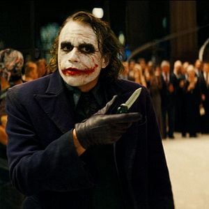 The Dark Knight, Le Chevalier Noir : Photos et affiches - AlloCiné