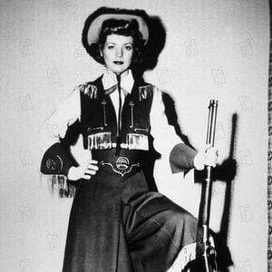 Gail Davis - AlloCiné