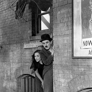 Les Temps modernes - Film 1936 - AlloCiné