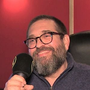 Mark Lesser - AlloCiné