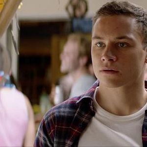 Finn Cole - AlloCiné