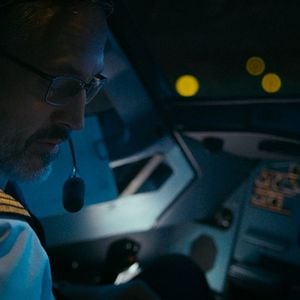 Code 7500 : Un avion en détresse - Film 2019 - AlloCiné