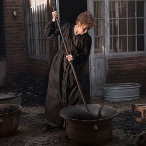 Radioactive - Film 2019 - AlloCiné