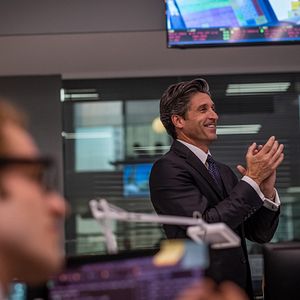 Devils - Série TV 2020 - AlloCiné