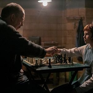 Isla Johnston - AlloCiné