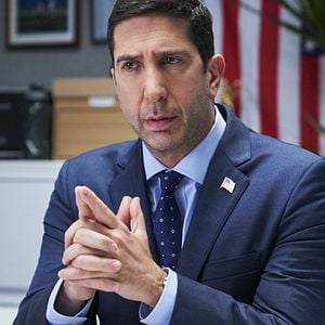 Intelligence - Série TV 2020 - AlloCiné