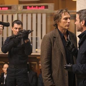 Crossing Lines Saison 1 - AlloCiné