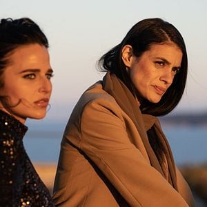 Stephanie Nur - AlloCiné