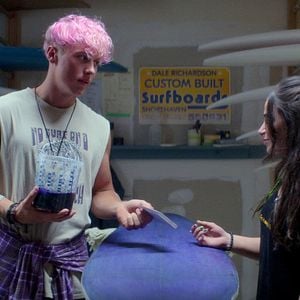 Surviving Summer Saison 2 - AlloCiné