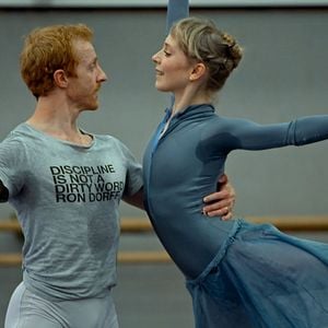 Resilient Man - Film documentaire 2022 - AlloCiné