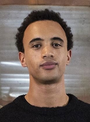 Miles Barrow - AlloCiné