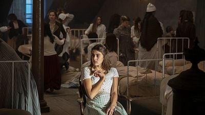 Le Bal Des Folles - film 2021 - AlloCiné