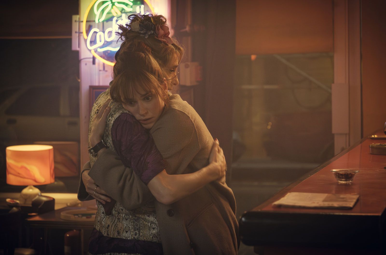 Flashback : Flashback : Photo Constance Gay, Olivia Côte - 1 sur 8 - AlloCiné