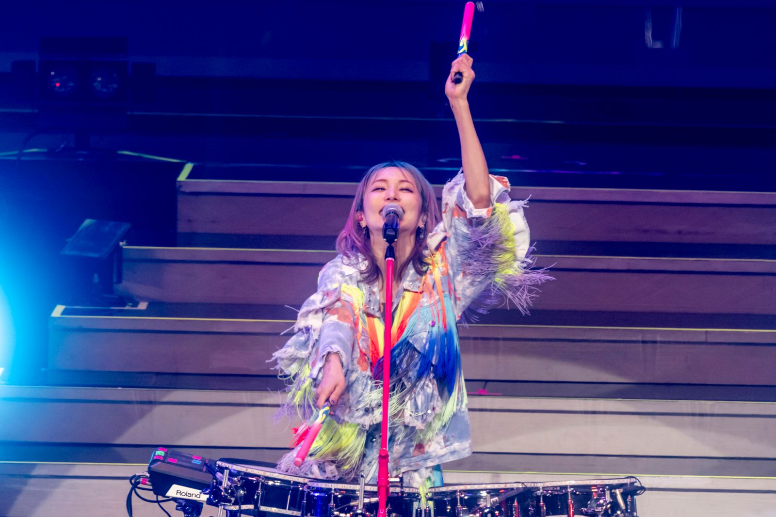 Photo de LiSA LiVE is SMiLE ALWAYS -LANDER- - Photo 4 sur 6 - AlloCiné