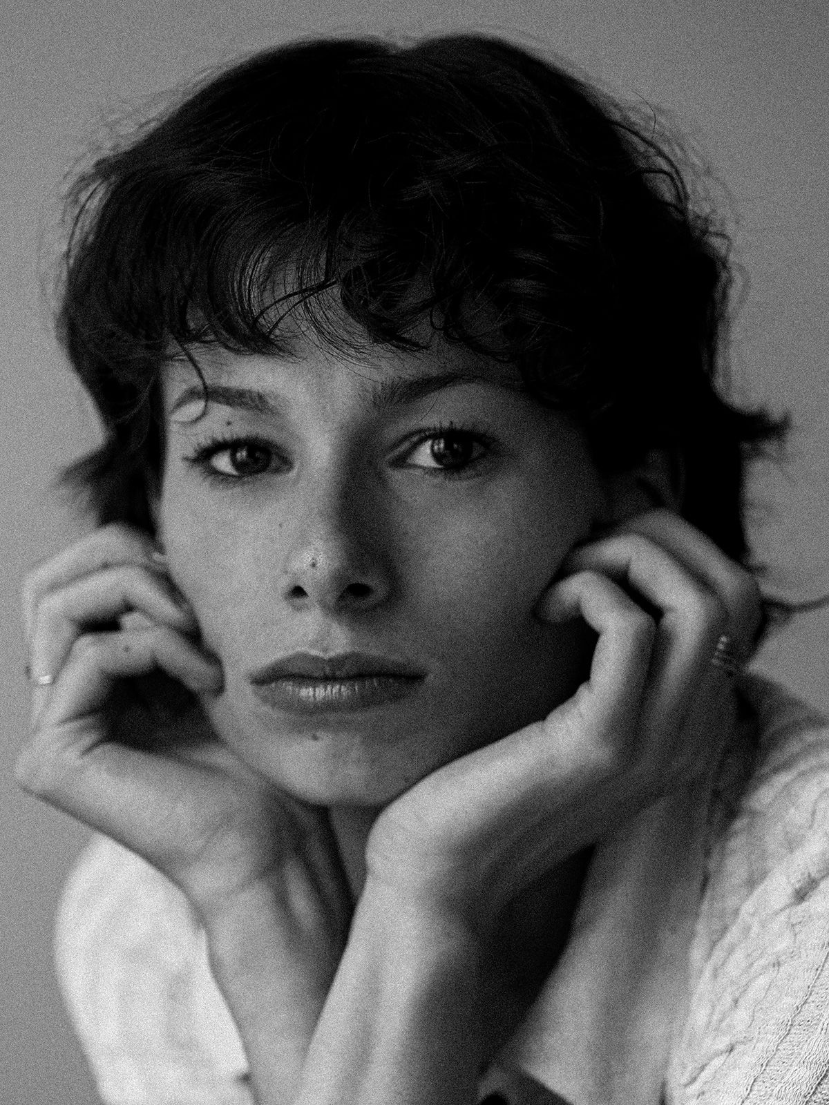 Nina Azouzi - AlloCiné
