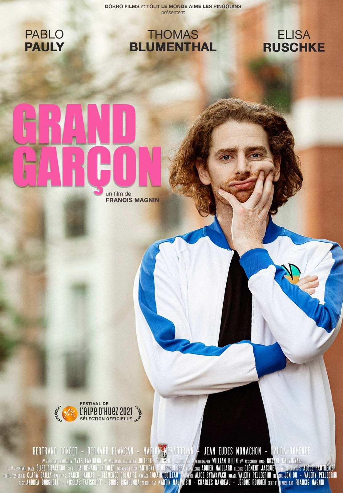 Grand garçon - Court Métrage - AlloCiné