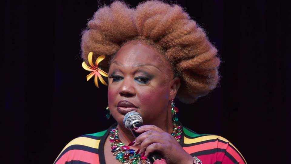 Trailer du film Laugh Proud - Laugh Proud Bande-annonce VO - AlloCiné