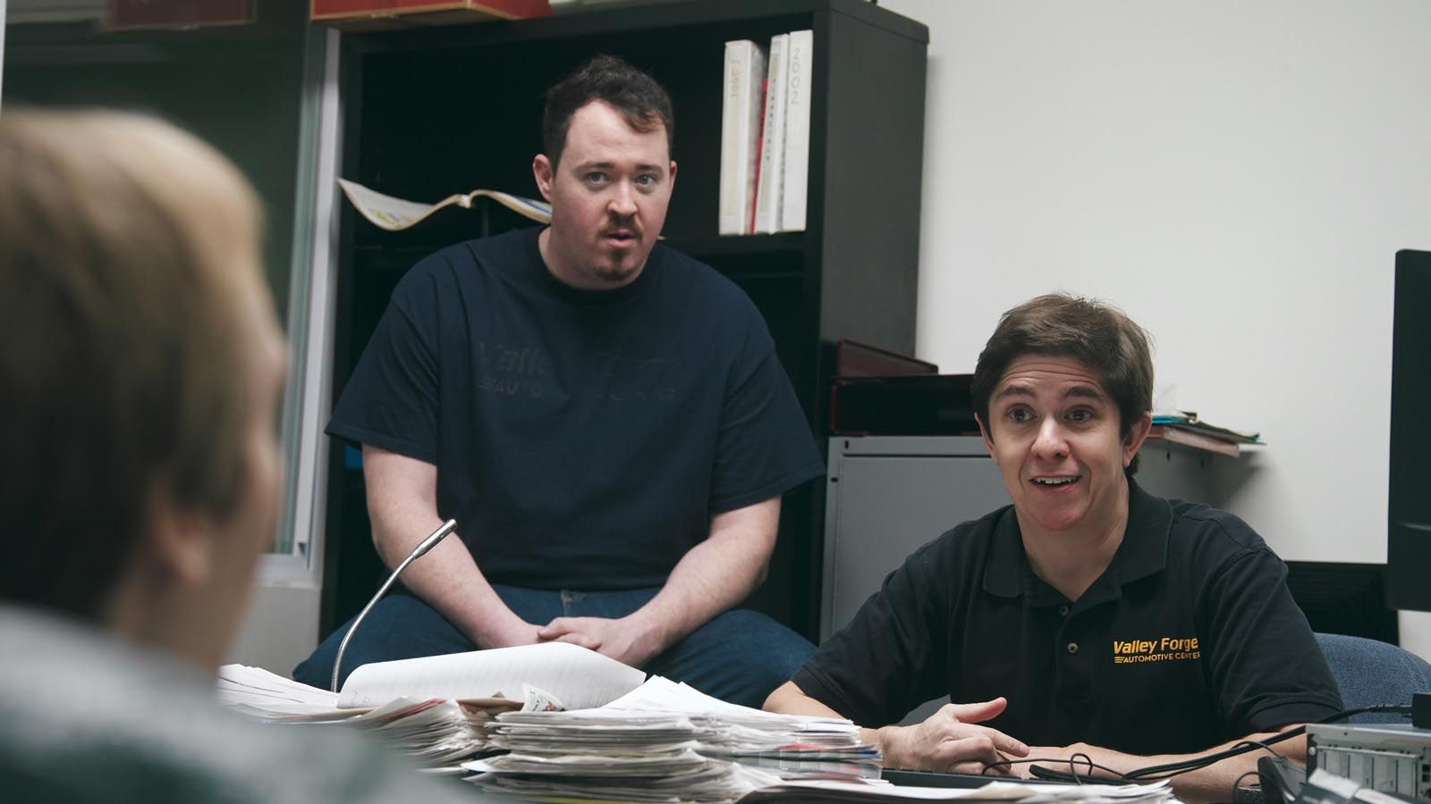 Grosse pression : Photo Shane Gillis, Steven Gerben - 13 sur 17 - AlloCiné