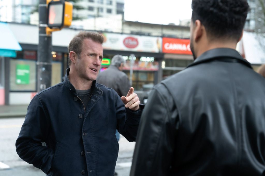 Alert : Alert : Photo - 9 sur 28 - AlloCiné