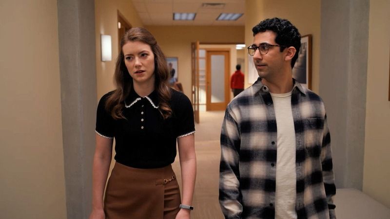 Photo de Molly Kunz - Irrational : Photo Arash DeMaxi, Molly Kunz - Photo 0 sur 15 - AlloCiné