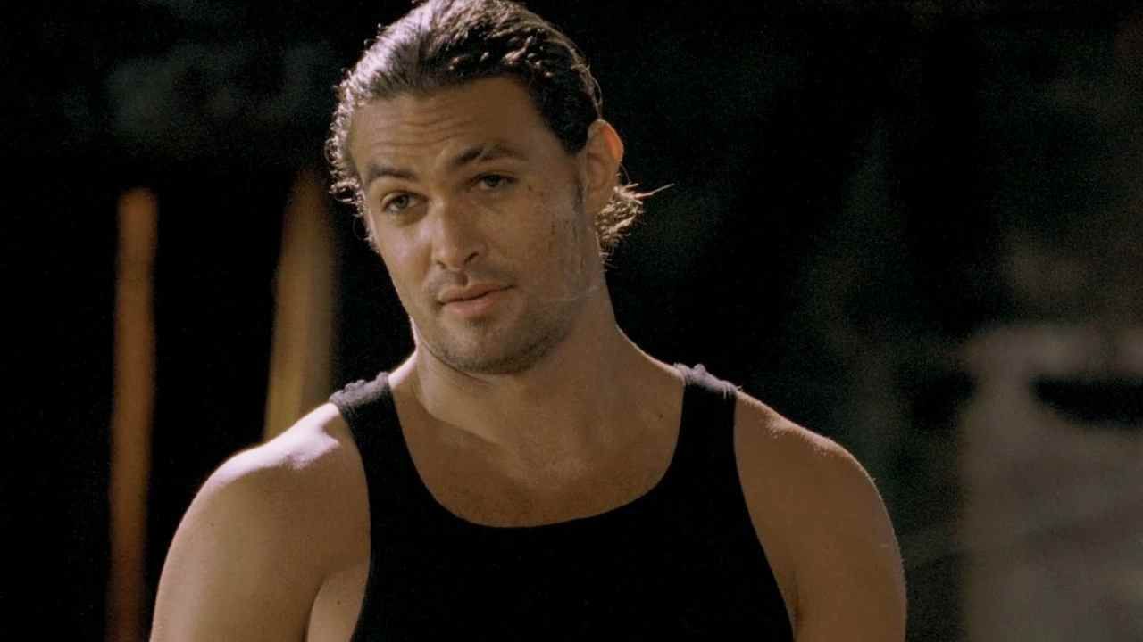 Jason Momoa sans barbe ? La dernière fois, c'était il y a 12 ans, face ...
