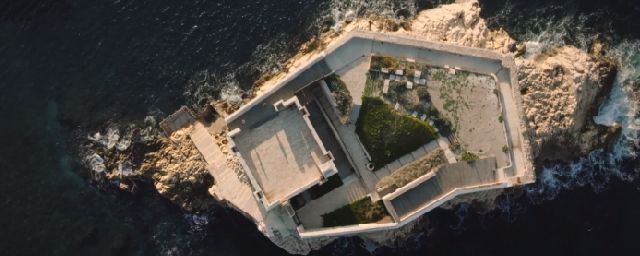 Plus belle la vie : où se trouve l'île sur laquelle Ulysse et Léa sont retenus ? - News Séries ...