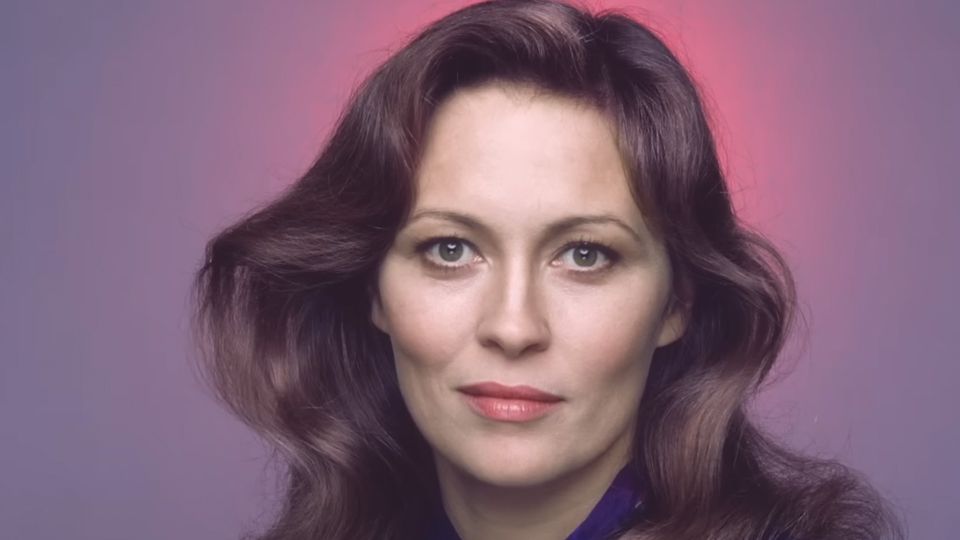 Trailer du film Faye - Faye Bande-annonce VO - AlloCiné