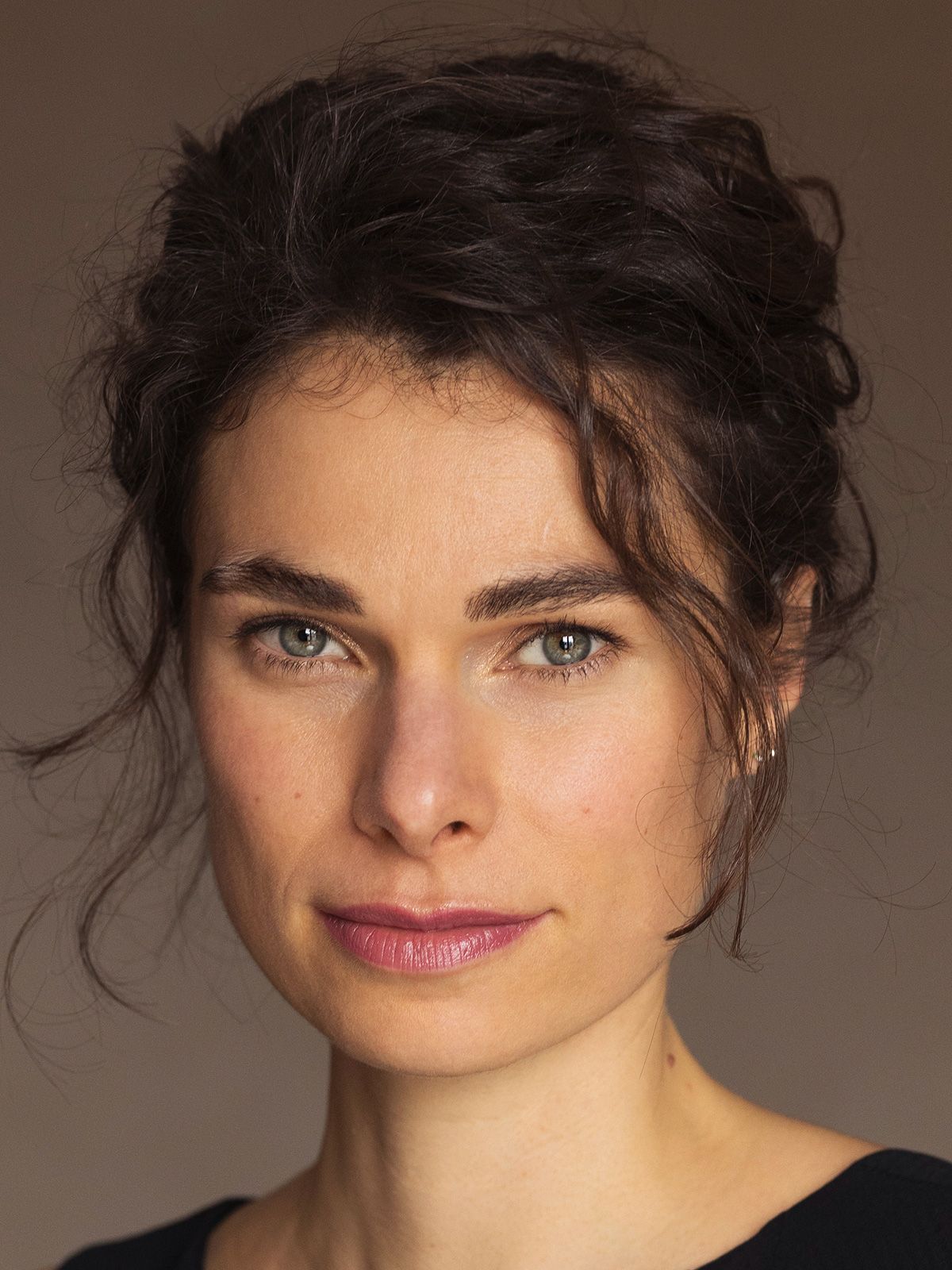 Lisa Perrio : Sa biographie - AlloCiné