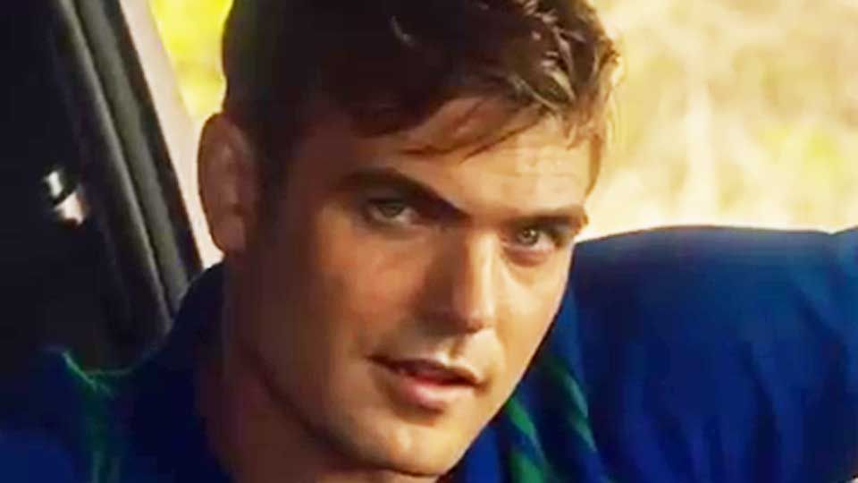 Trailer du film Bone Lake - Bone Lake Bande-annonce VO - AlloCiné