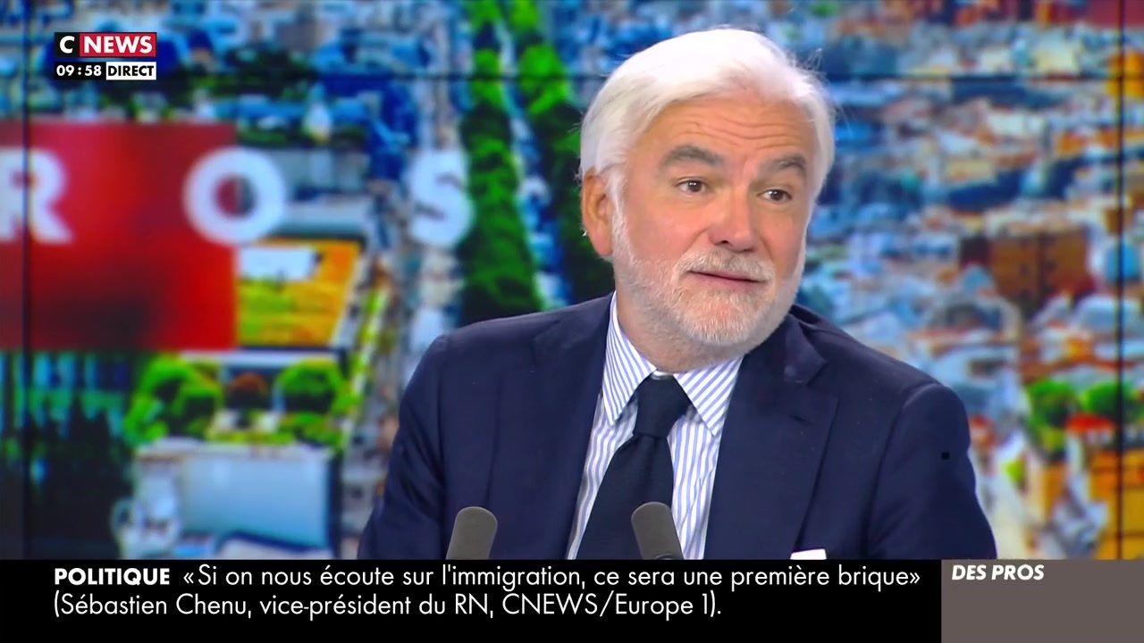 “Je suis triste”, Pascal Praud (L’heure des pros) annonce le départ d ...