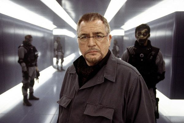 Photo de Brian Cox - X-Men 2 : Photo Brian Cox - Photo 115 sur 116 - AlloCiné