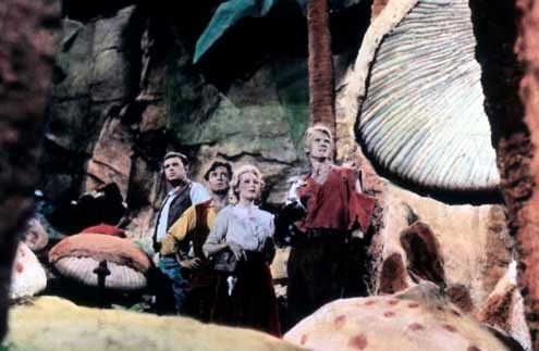 Photo de James Mason - Voyage au centre de la Terre : Photo Peter ...