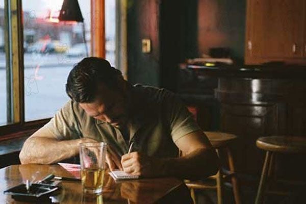 Photo du film Factotum - Photo 1 sur 14 - AlloCiné