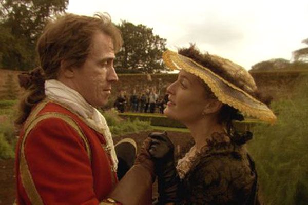 Photo de Gillian Anderson - Tournage dans un jardin anglais : Photo Rob ...