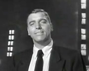 Trailer du film Marty - Marty Bande-annonce VO - AlloCiné