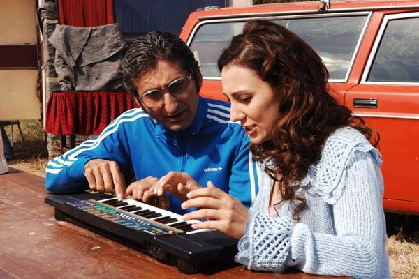 Photo de Özlem Tekin - Le Saltimbanque : Photo Tuna Orhan, Özlem Tekin ...