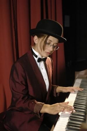 Photo de Olesya Rulin - High School Musical : Photo Olesya Rulin ...