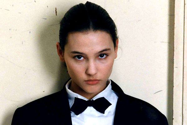 Photo du film La fille seule - Photo 3 sur 14 - AlloCiné