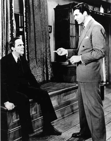 Photo de Raymond Massey - Arsenic et Vieilles Dentelles : Photo Cary ...