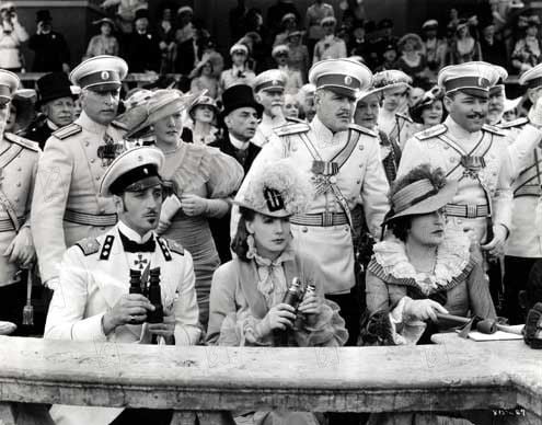 Photo de Basil Rathbone - Anna Karenine : Photo Basil Rathbone ...