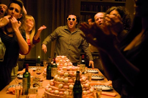 Photo du film Coluche, l'histoire d'un mec - Photo 12 sur 16 - AlloCiné