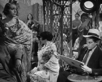 Trailer du film La Bandera - La bandera Bande-annonce VF - AlloCiné