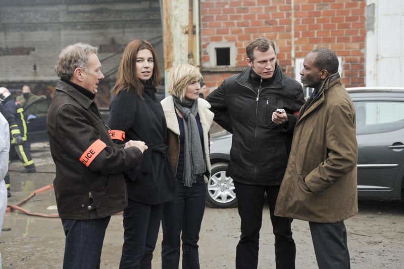 Un flic : Un flic : Photo Cécile Théodore, François Caron, Patrick ...