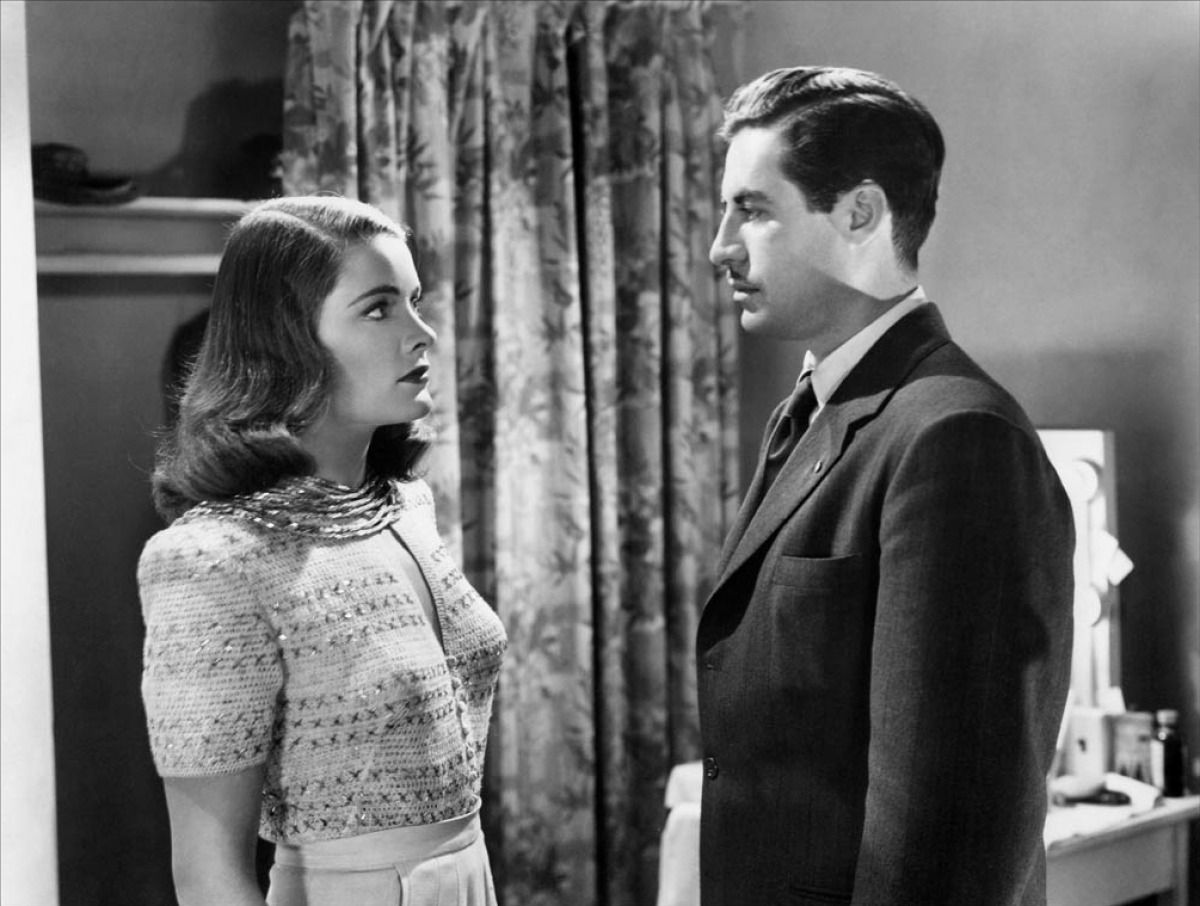 Photo de Nancy Guild - Quelque part dans la nuit : Photo John Hodiak ...