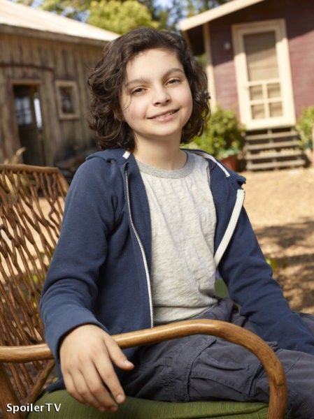 Photo de Max Burkholder - Photo Max Burkholder - Photo 29 sur 33 - AlloCiné
