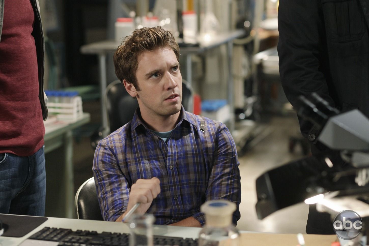 V (2009) : Photo Bret Harrison - 64 sur 158 - AlloCiné