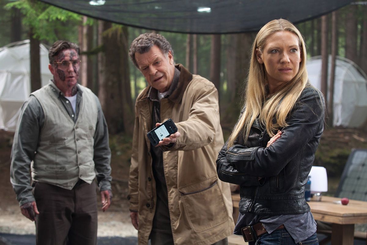 Fringe : Fringe : Photo Anna Torv, John Noble - 165 sur 706 - AlloCiné